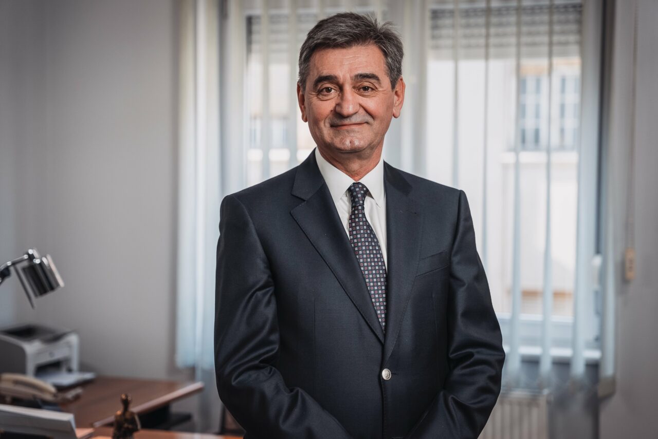 O Nama - Advokatska Kancelarija Koprivica